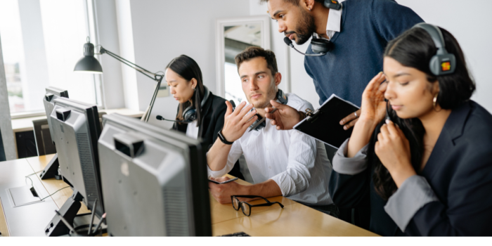 SaaS Support Outsourcing in 2026: Benefits & Growth Strategy